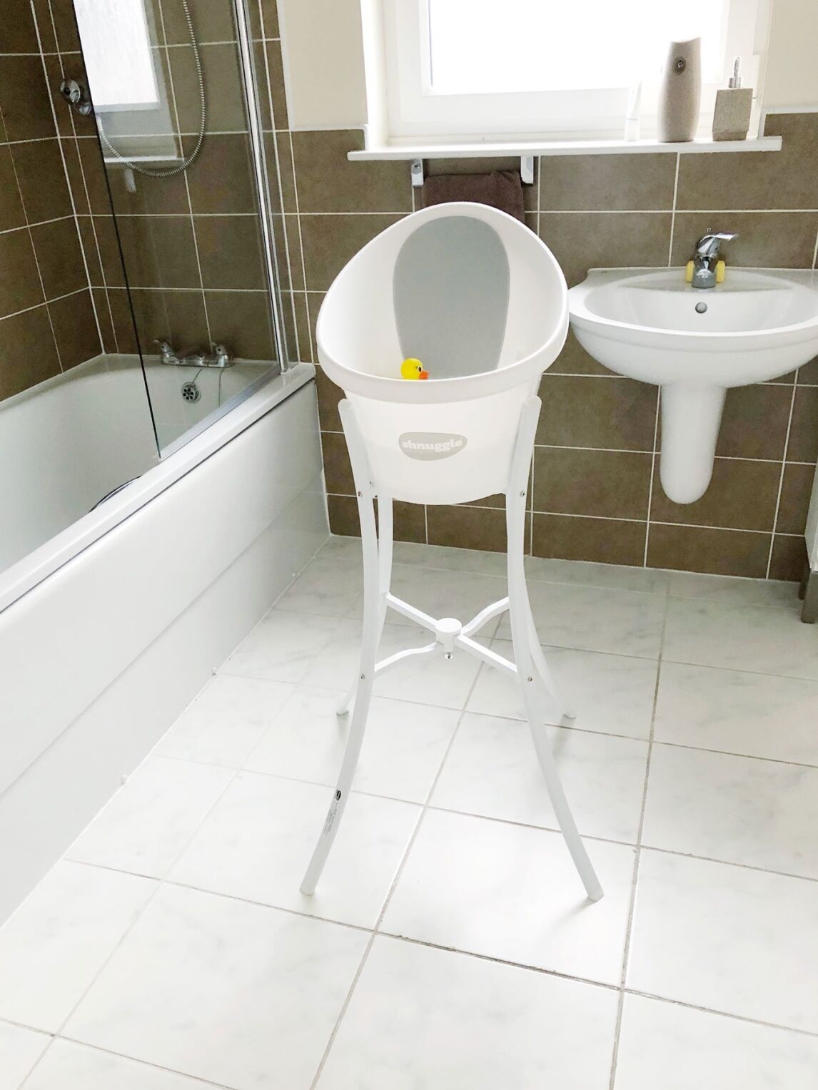 Shnuggle Dreami & Shnuggle baby bath review | bed & bath bundle