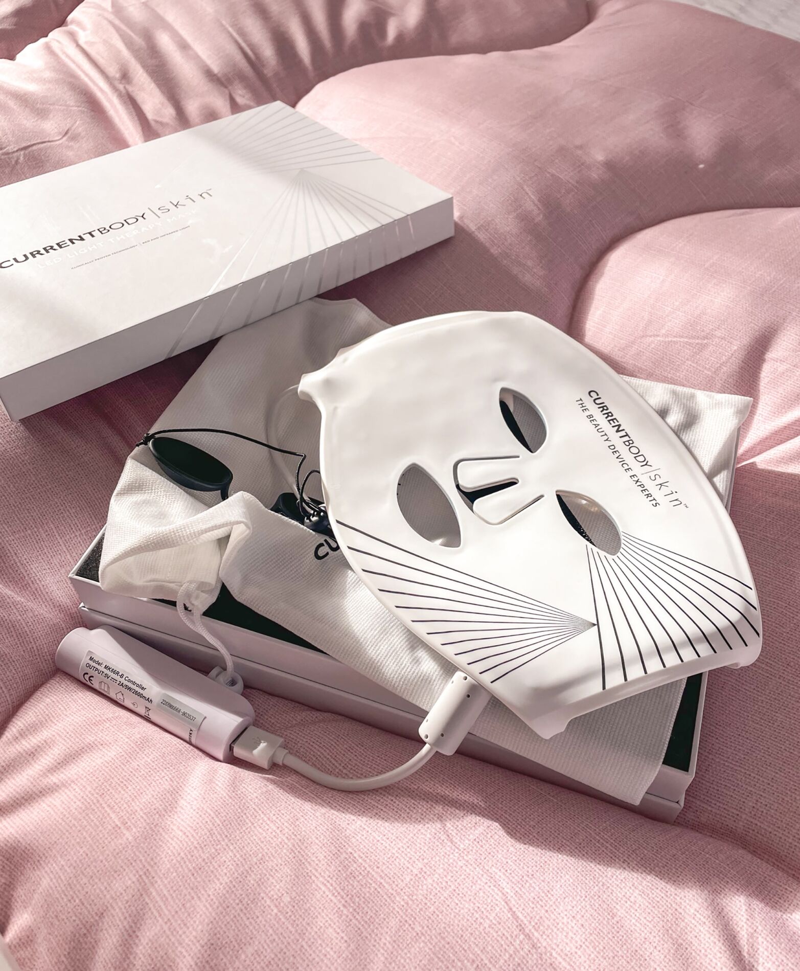 CurrentBody LED Face Mask Review: is it worth the price tag?